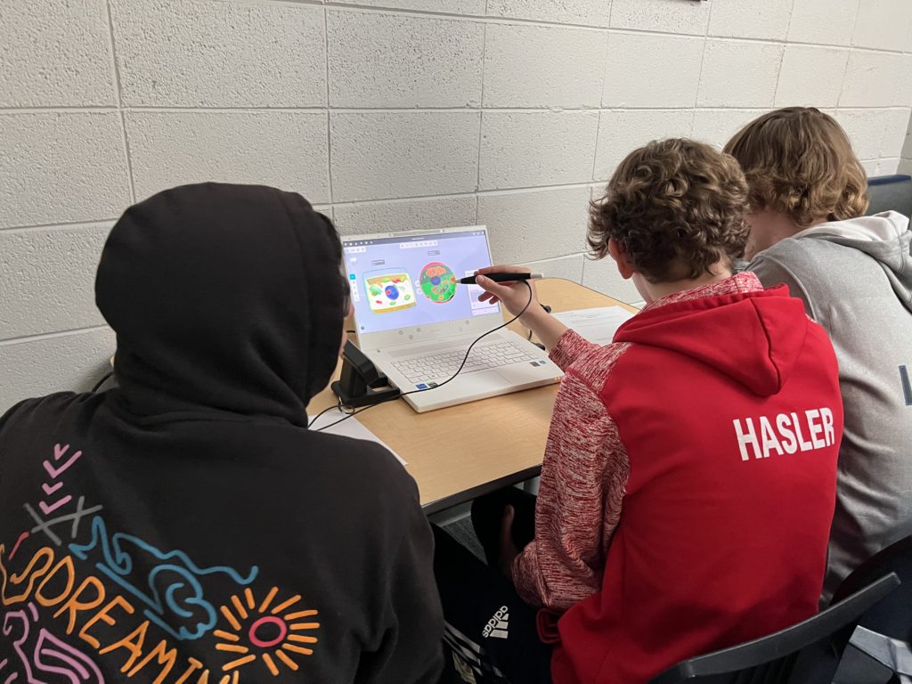 Pacelli Catholic Schools | Students Get Interactive with Science